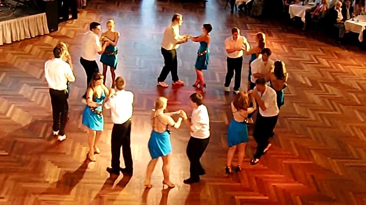 Bailar Salsa en Valencia | Superprof