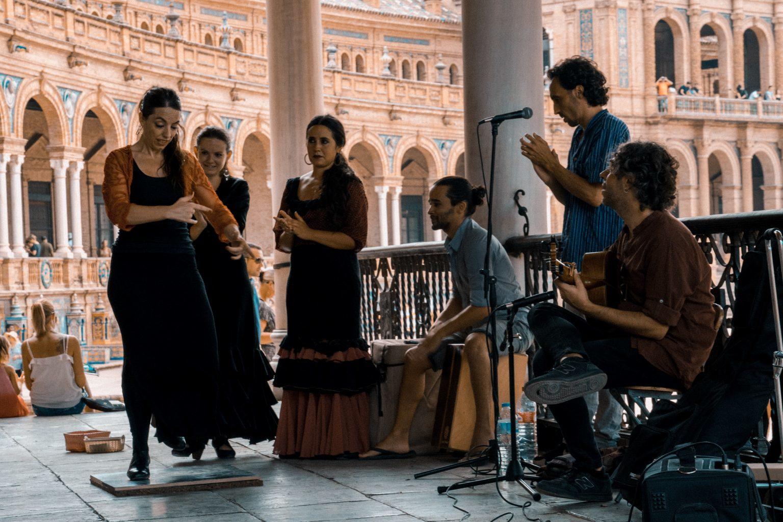 Todo Sobre La Sevillana | Superprof